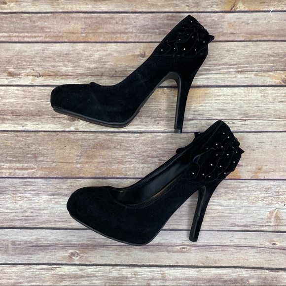 Rouge Helium | Shoes | Rouge Ladies Black Suede Pumps Size 85 | Poshmark